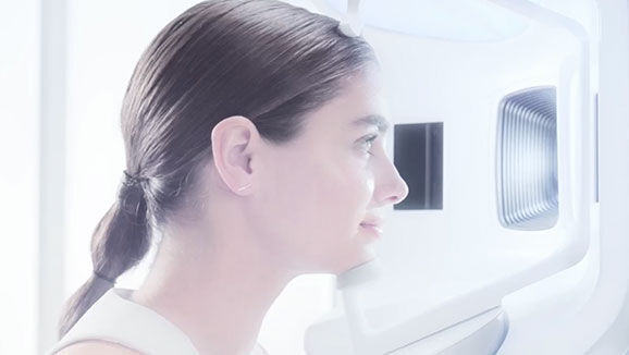 Skin Analysis Tool: Skin Screen Advanced Skin Analysis - Lancôme